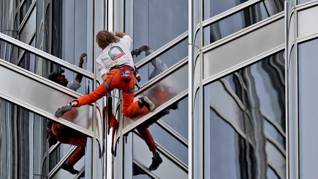 Fakta Kita | Kreatif, Inovatif, Terpercaya: Manusia Laba-Laba Siap ...