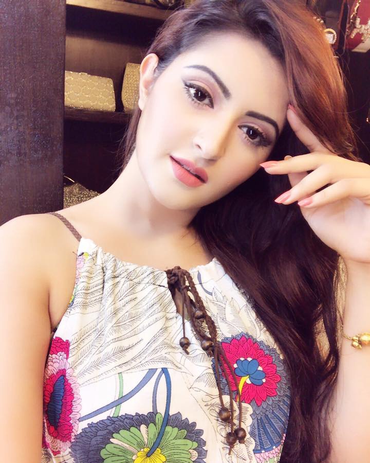 PORI MONI LATEST PICTURE GALLERY