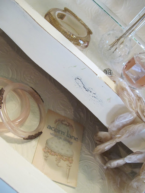 Acorn Lane Vintage Living: Repurposing vintage finds...