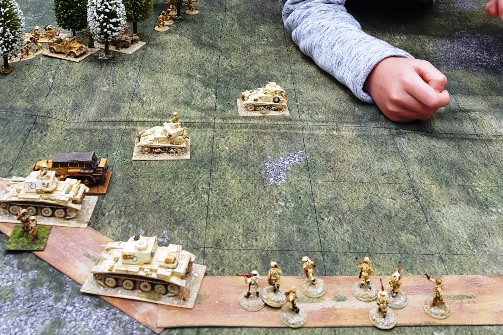 Wargaming Miscellany: Ben's Portable Wargame Battle
