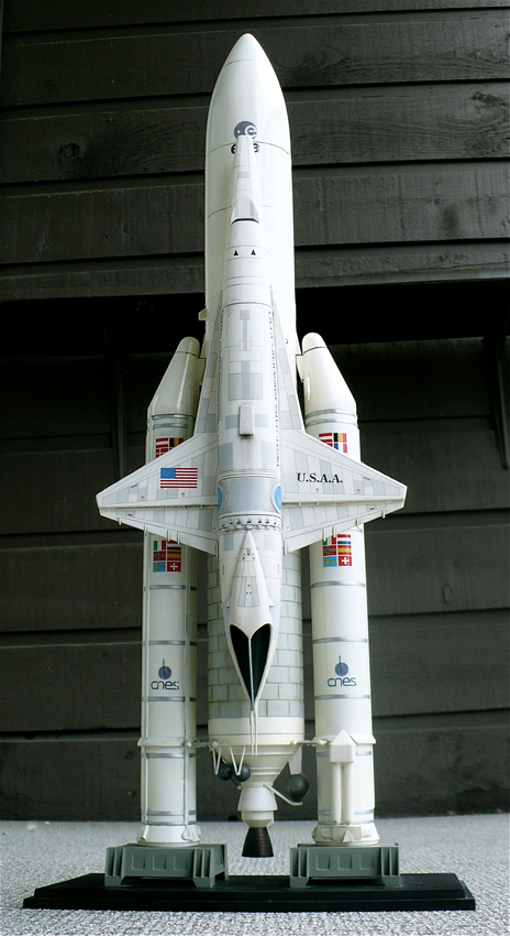 The Great Canadian Model Builders Web Page!: Orion III Space Clipper ...