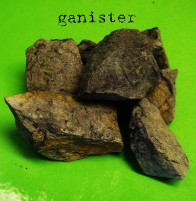CR4 - Thread: Ganister