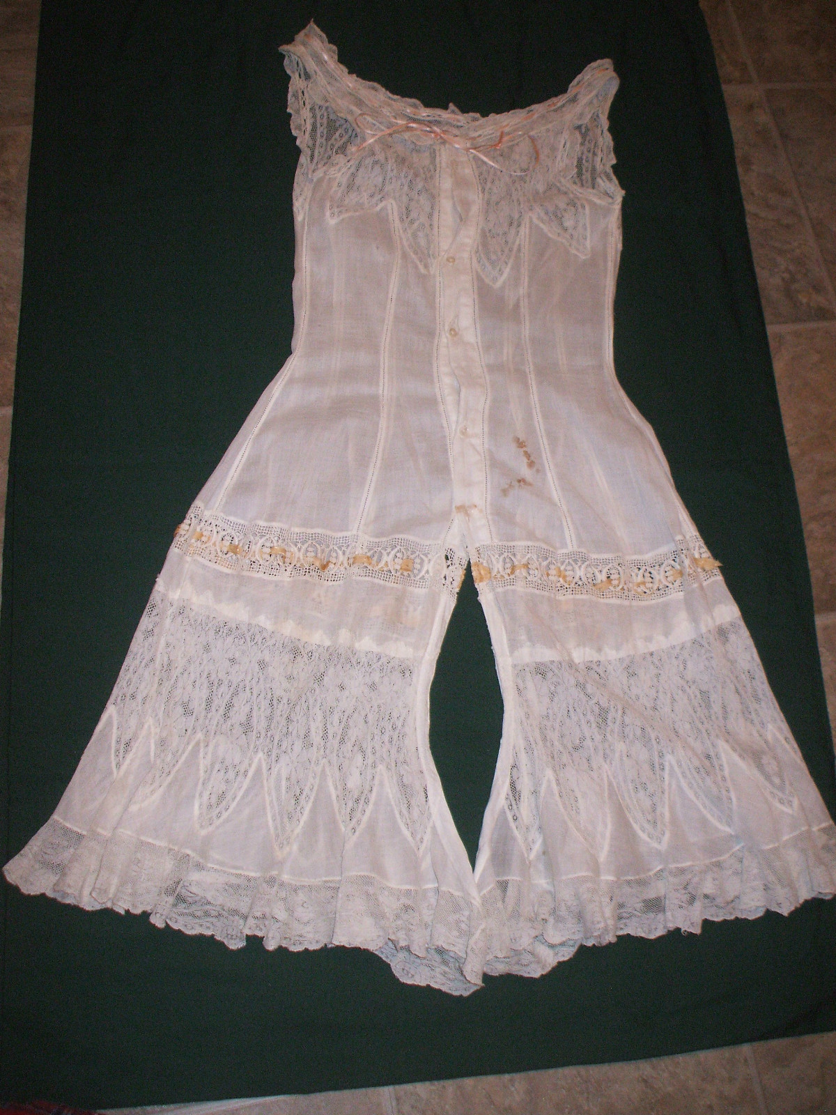 All The Pretty Dresses: Lace Combinations