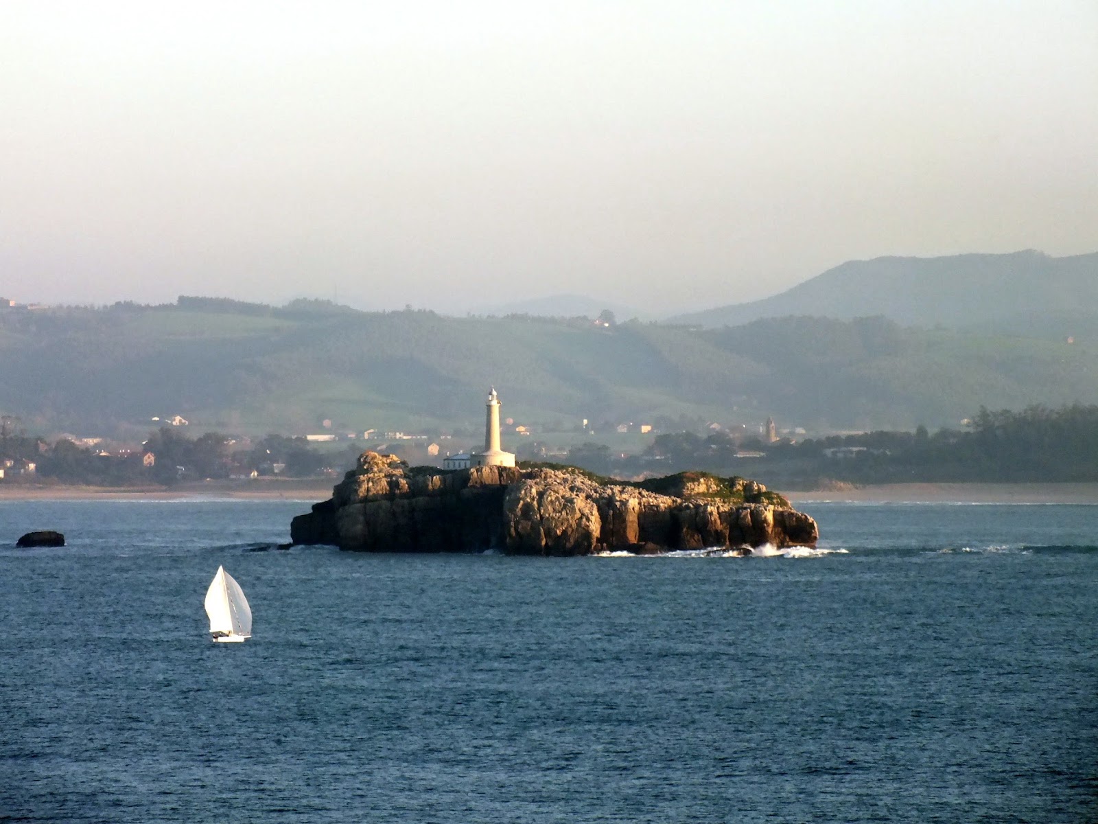 Ruta por La Senda del Faro de Santander (Cantabria)