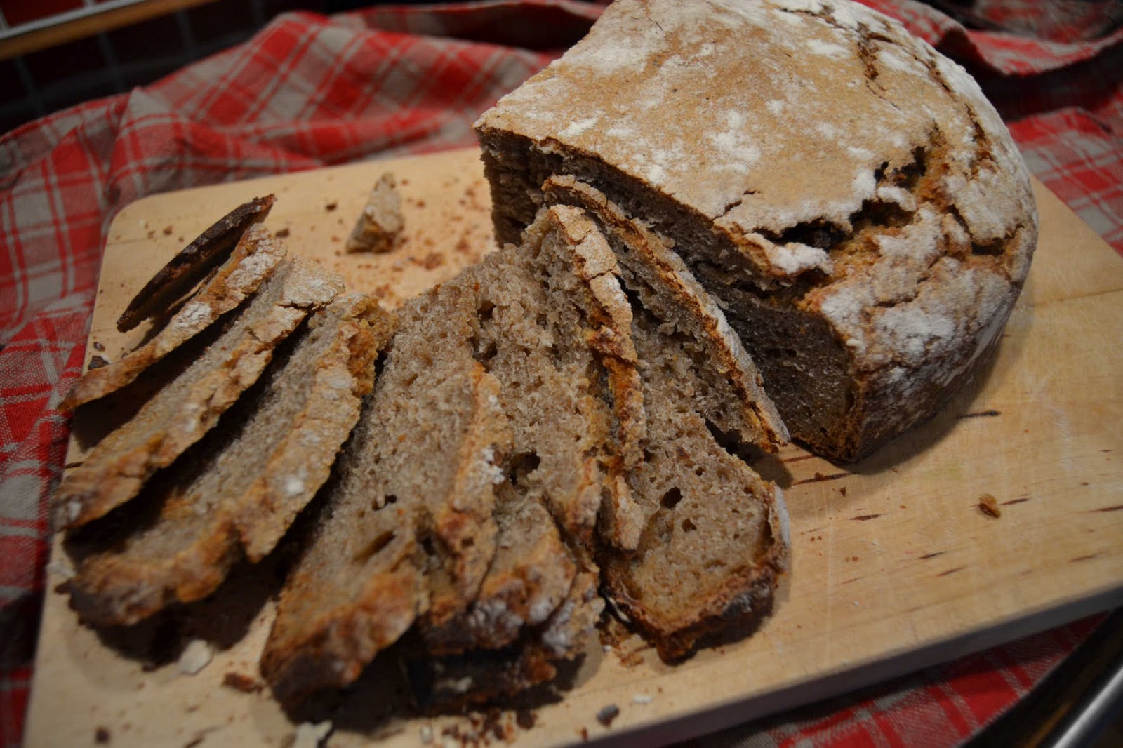 Ruokailmiö: Ruisleipä juureen