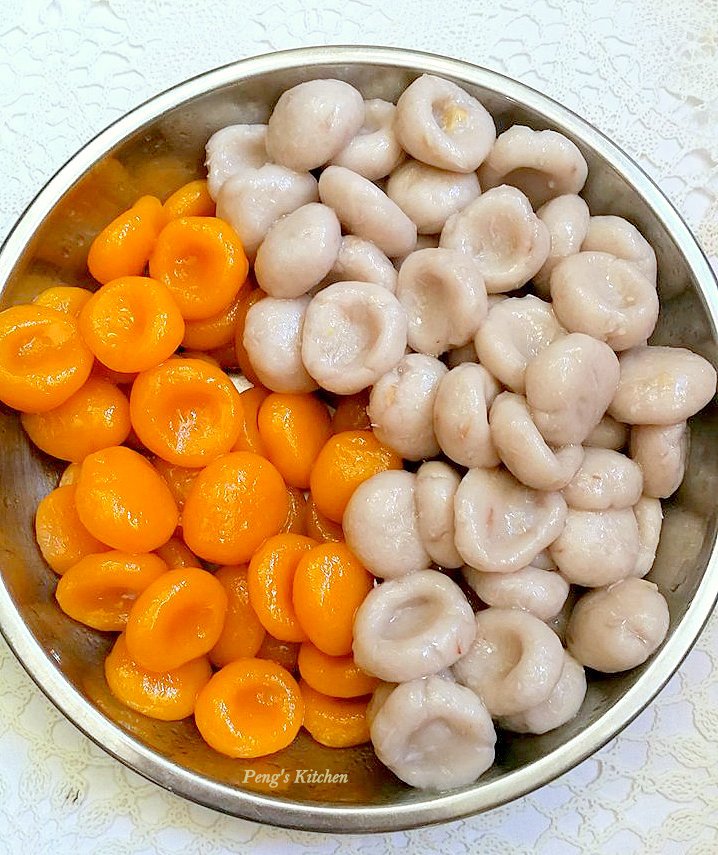 Peng's Kitchen: Pumpkin Abacus Seeds