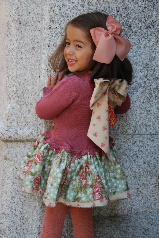 Ana Pompones,La Tienda: TAN,TAN,TAN ESPECIAL....LARRANA