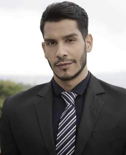 Alejandro Carreño - Diverso Magazine