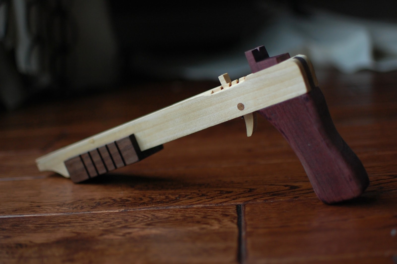 Chad's Workshop: Another rubber band gun