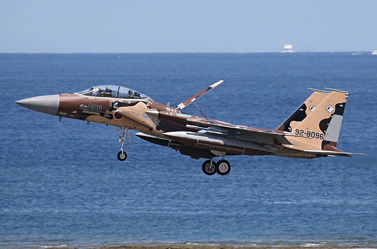 Asian Defence News: Japan Air Self-Defense Force F-16s with different ...