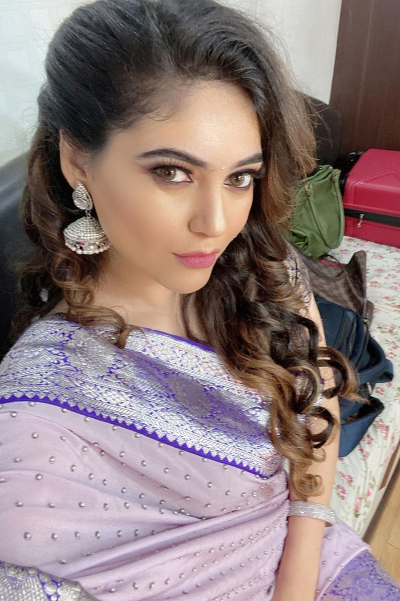 Bigg Boss Tamil fame Sherin Shringar Beautiful photoshoot