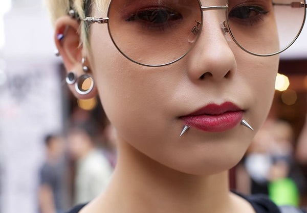 Jewelry World: Stretching Your Pierced Body Parts