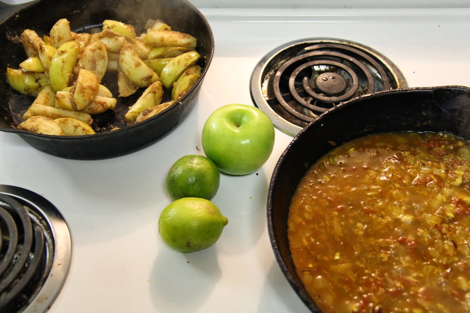 Khoresh Sib o Gheysi - Persian Apple Stew with Dried Apricot ...