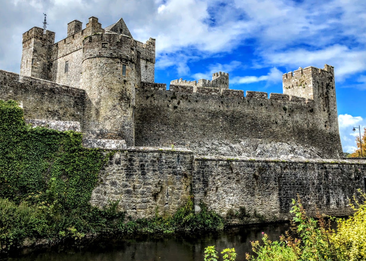 Patrick Comerford: Cahir Castle, a childhood ‘pit stop’ and a Butler ...