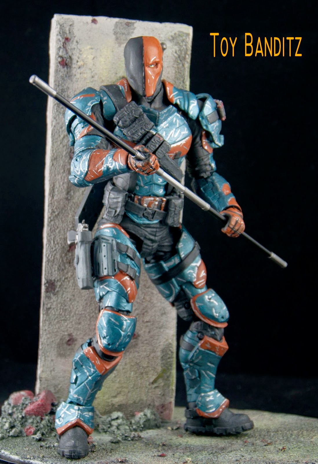 toy banditz: ARKHAM ORIGINS SERIES 2: DEATHSTROKE