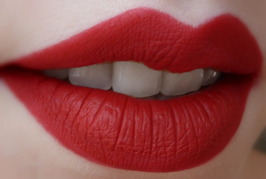 Beauty Unearthly: Lime crime Velvetines Red Velvet swatches/ Лайм Крайм ...