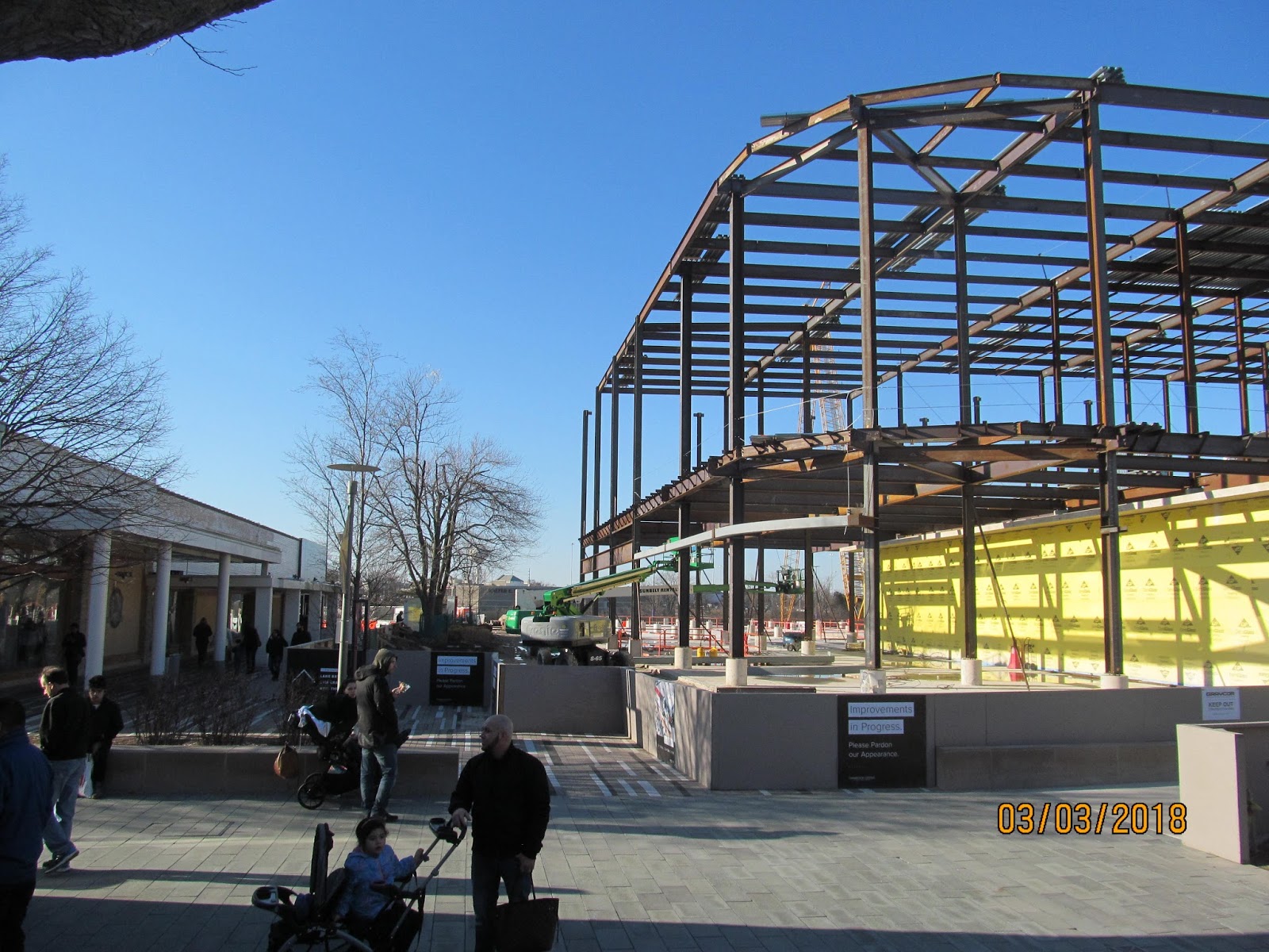 Trip to the Mall: Oakbrook Center Construction Progress 3/18
