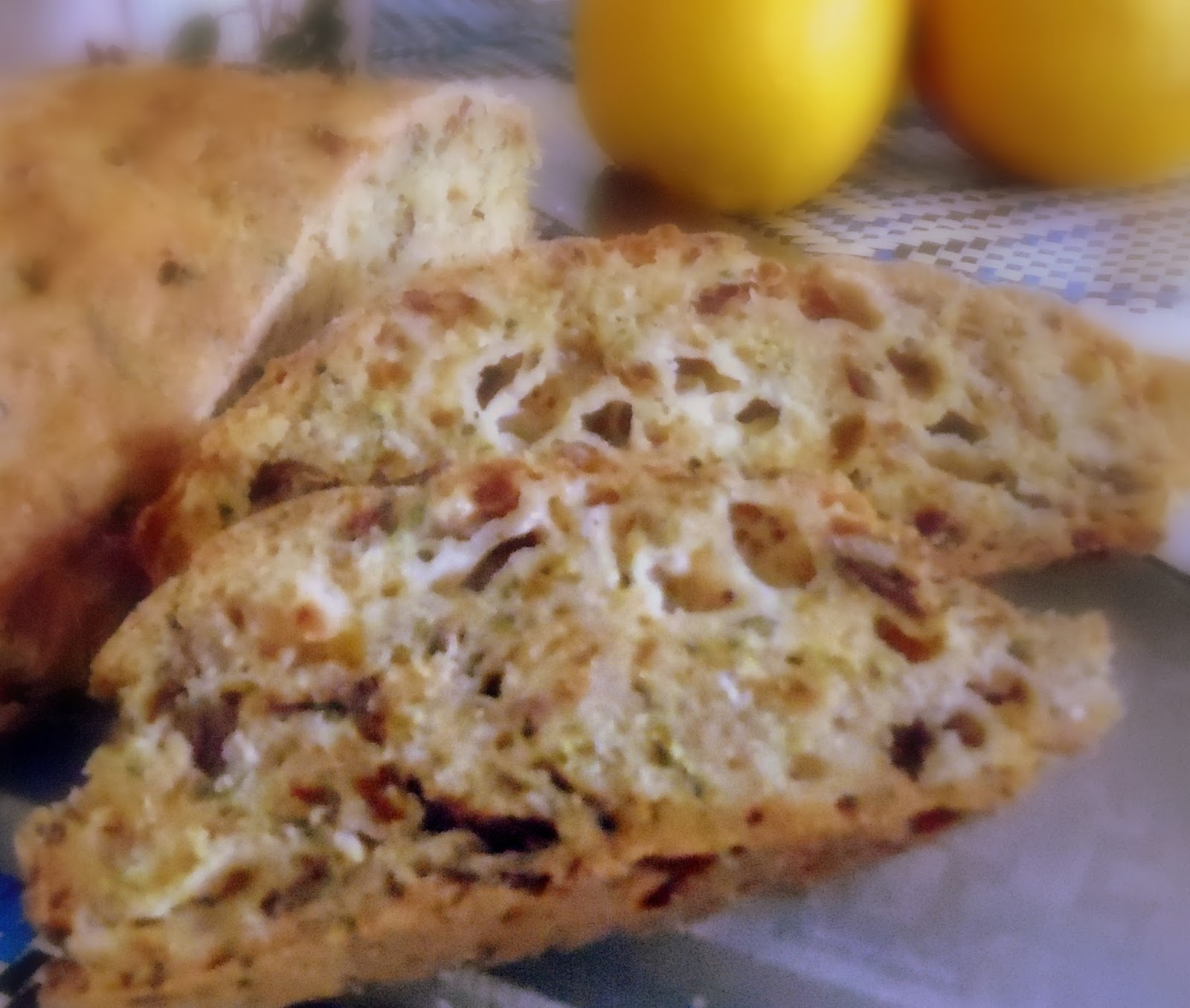 Makmal Dapur: ROTI SODA SAVORI DAN SUP BUNGA KUBIS BERKRIM