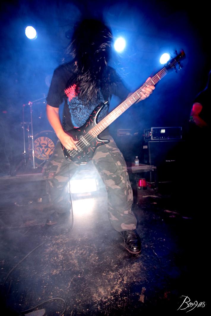 La Biblioteca de Miguel Borgas: Fotos Infrahumano