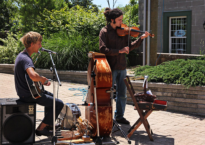 grandFOGGER : PHOTOgrapher : SONGwriter : webDESIGNer: The Haret ...