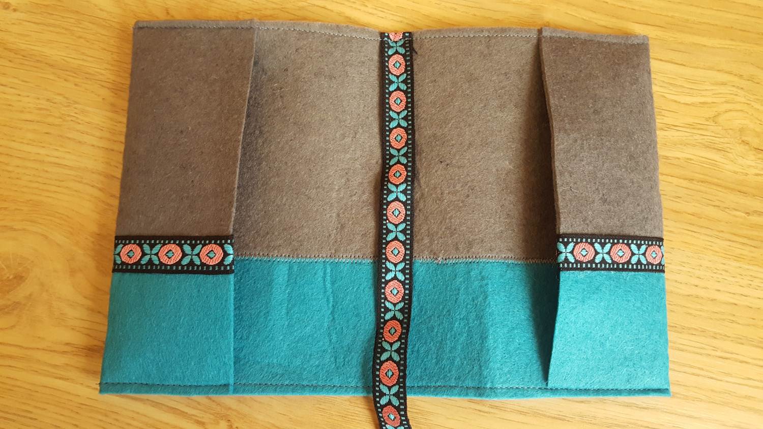 DIY Felt Book Covers |Keeping it Real