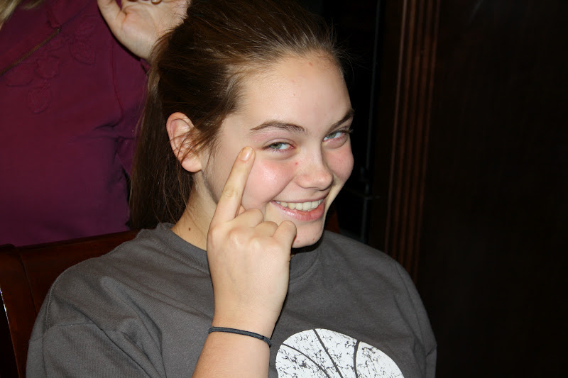 Behind the White House Doors: The woman with the missing eyebrow!