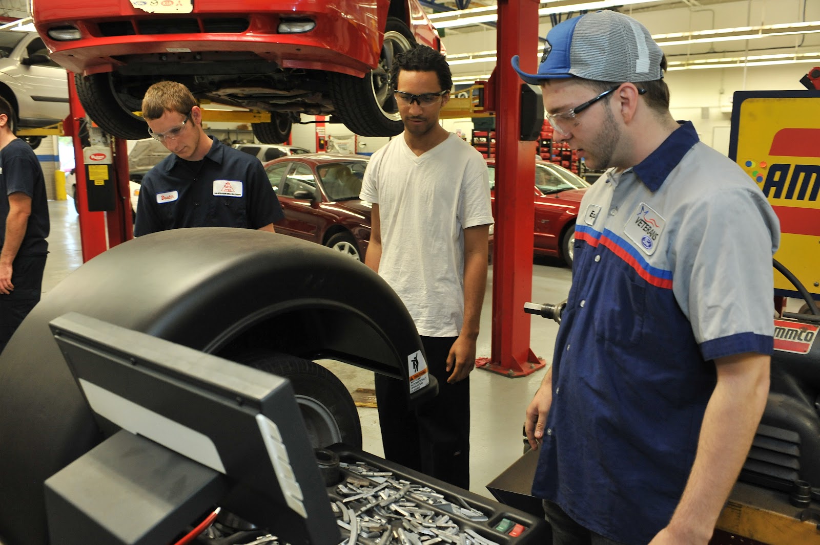 Delgado 90 Years: Delgado A-Z: Motor Vehicle Technology