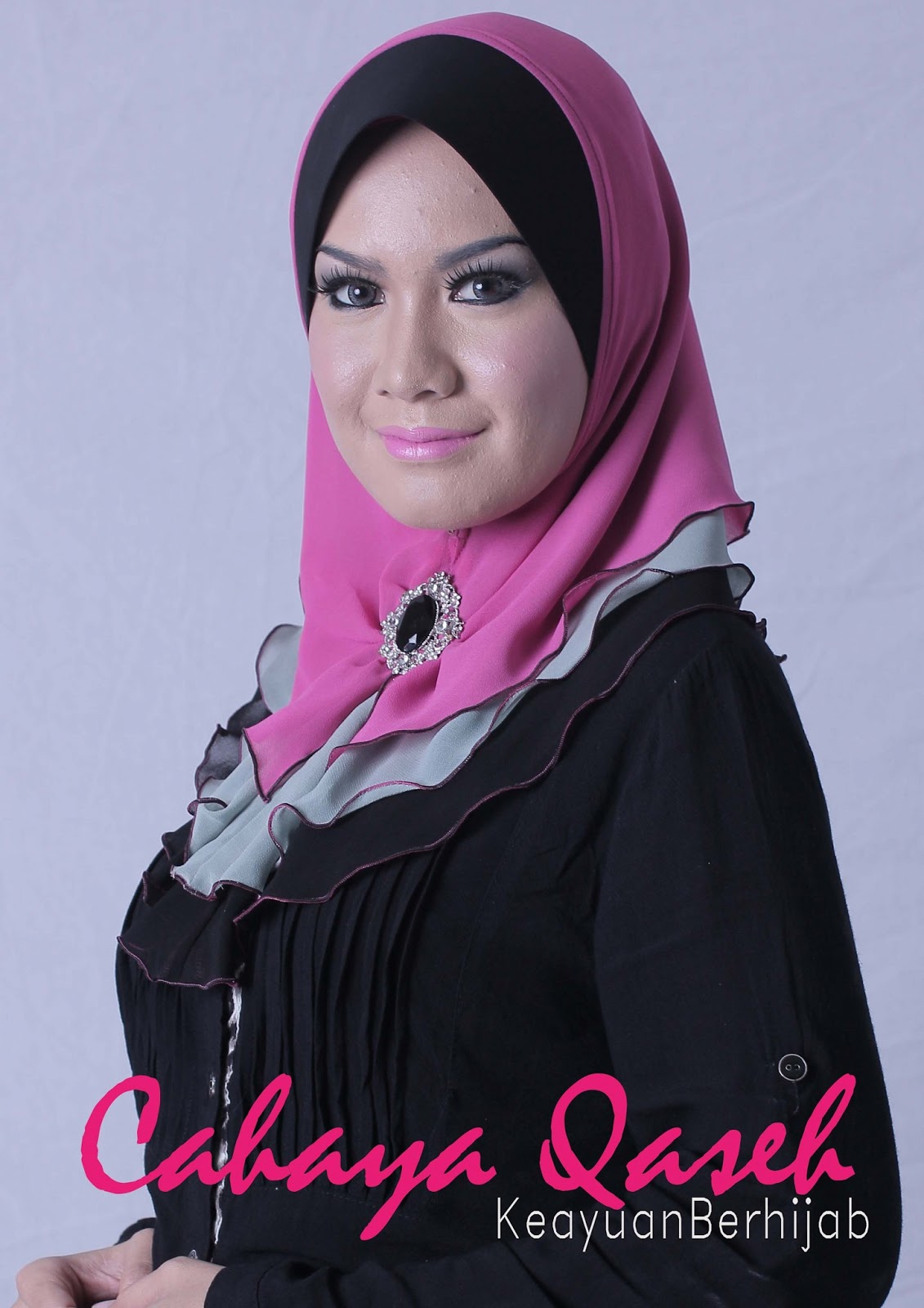 CAHAYA QASEH KEAYUAN BERHIJAB