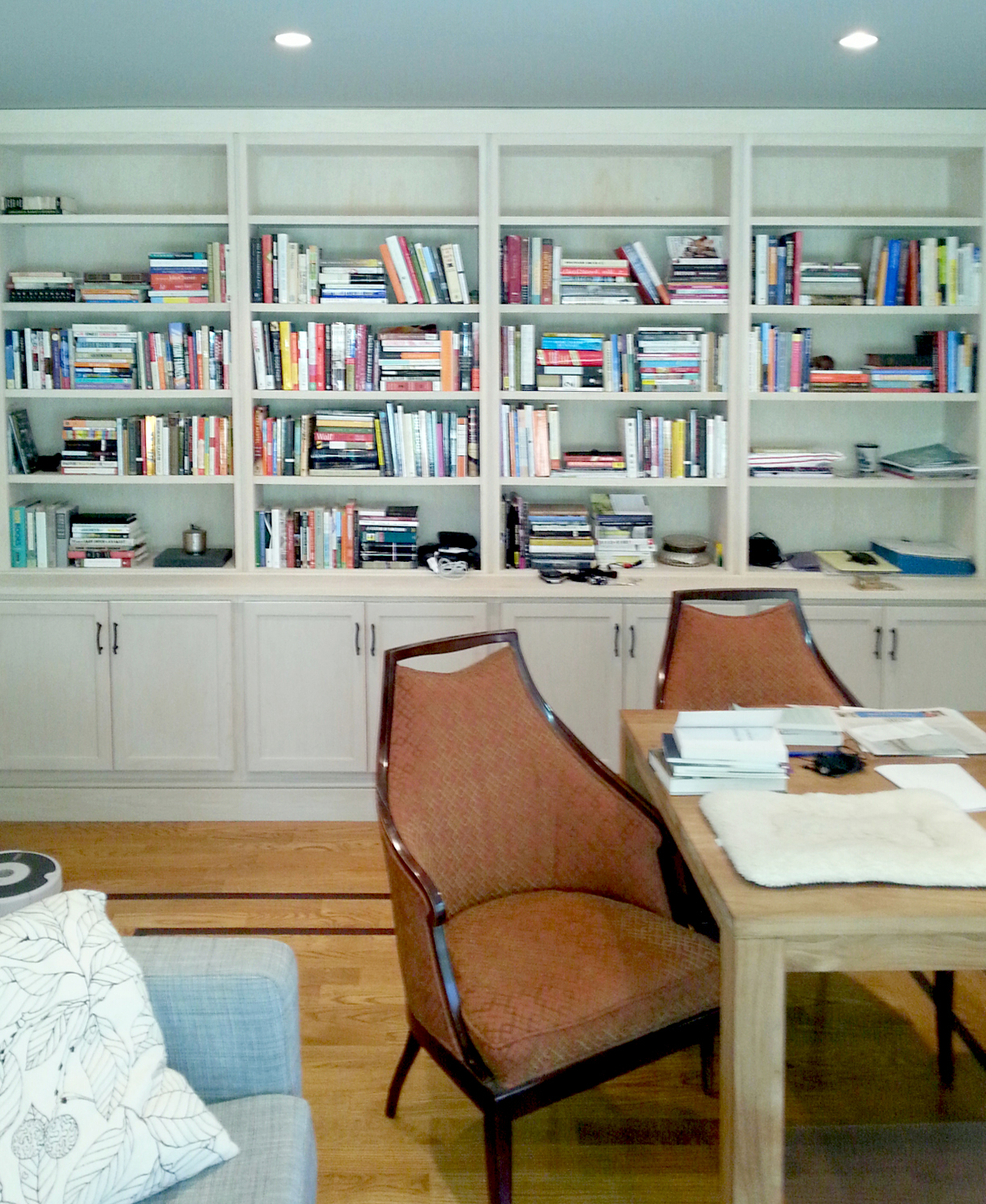 Black Sheep Woodworking: Custom Built-in Bookcase