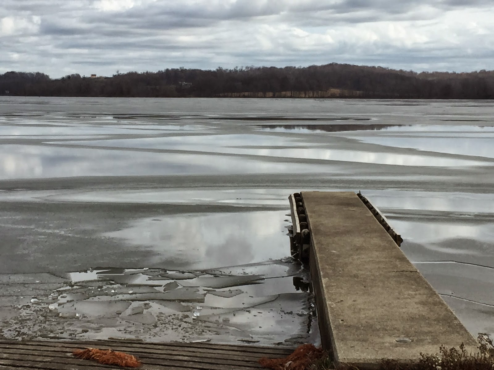 Kayaking Across Ohio: Knox Lake: You Can Buy That From a Vending Machine?