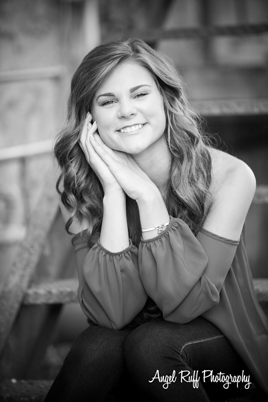Angel Ruff: Anna Riley ~ Senior Session