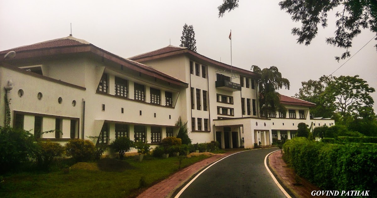 CHHOTANAGPUR TOURISM BY GOVIND PATHAK: Netarhat Residential School Latehar.