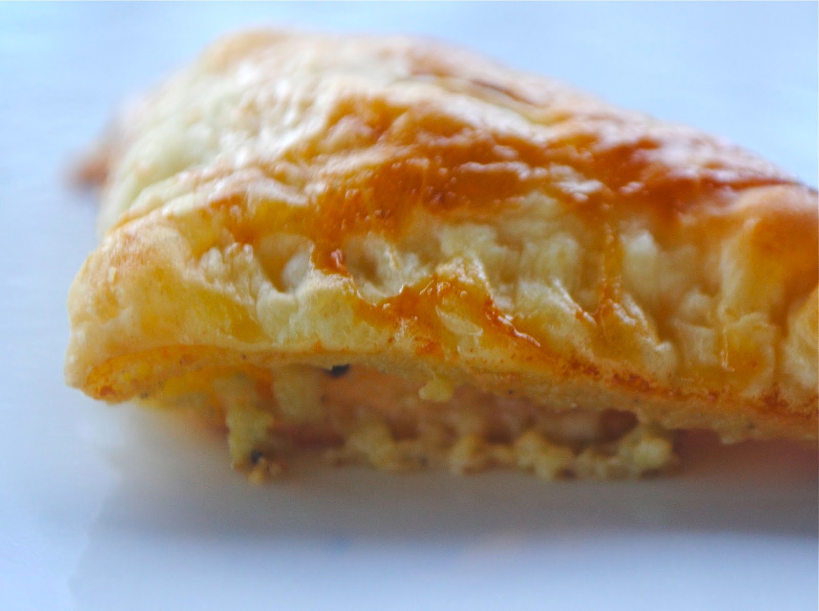 Recipe Doodle: PASTRY TURNOVERS WITH BLUE CHEESE