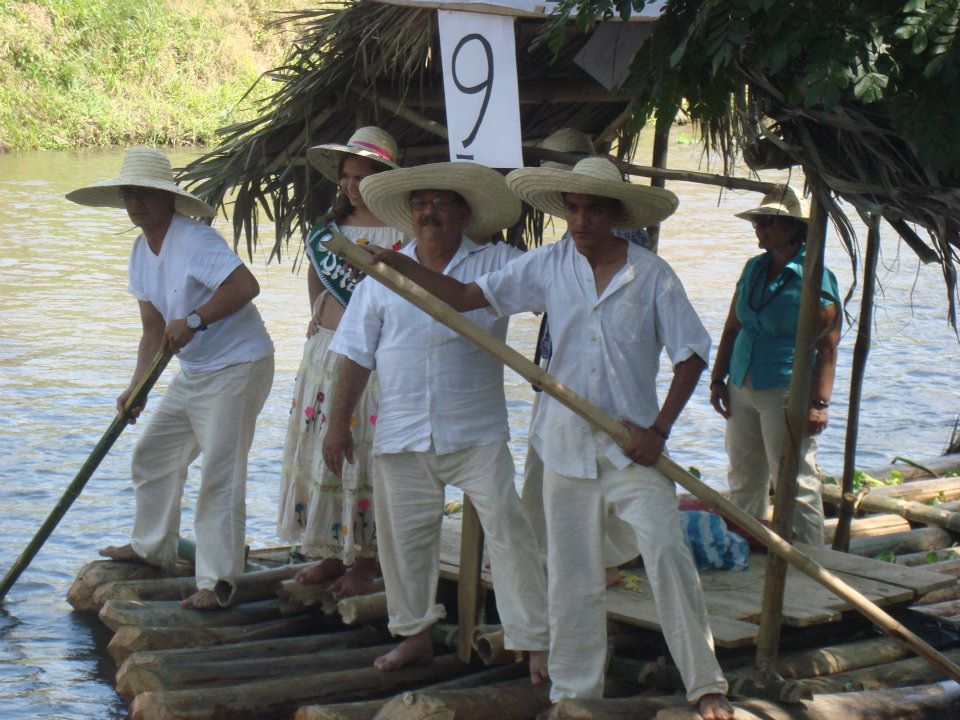 EL VIAJE DEL BALSERO: El balsero revive.