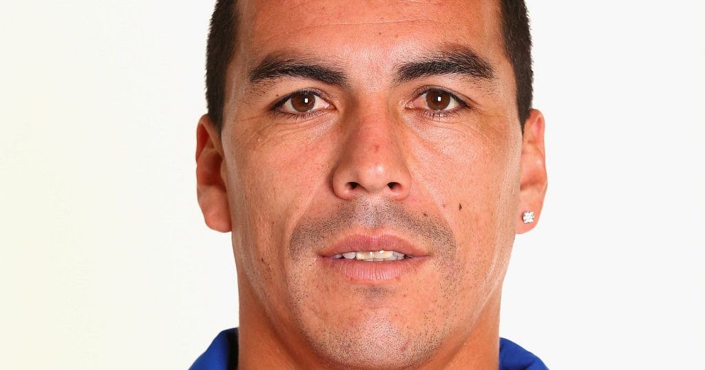 Partidos de la Roja: Esteban Paredes