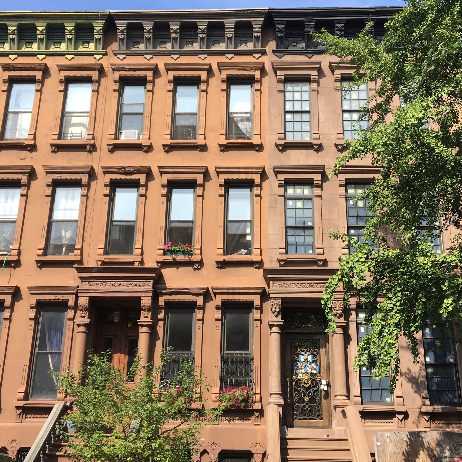 H A R L E M + B E S P O K E: READ: THE CENTRAL HARLEM HISTORIC DISTRICT