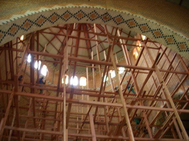 Crafting across Continents: The Ghosts of Columbus Day Past in Kisantu