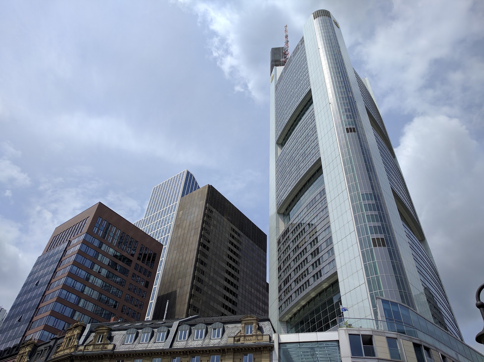 Urban Trailseeker: Frankfurt am Main: The Financial Center of Europe