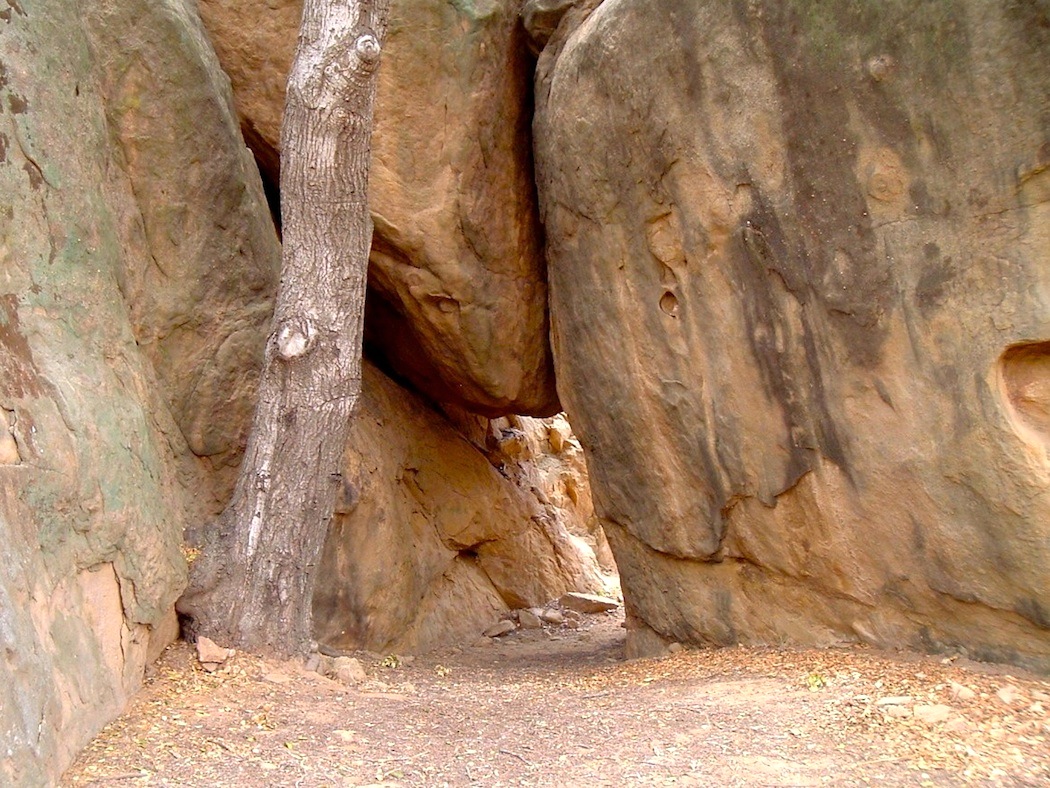 A drifting cowboy: Meanwhile back at the ranch -- Zorro's Cave