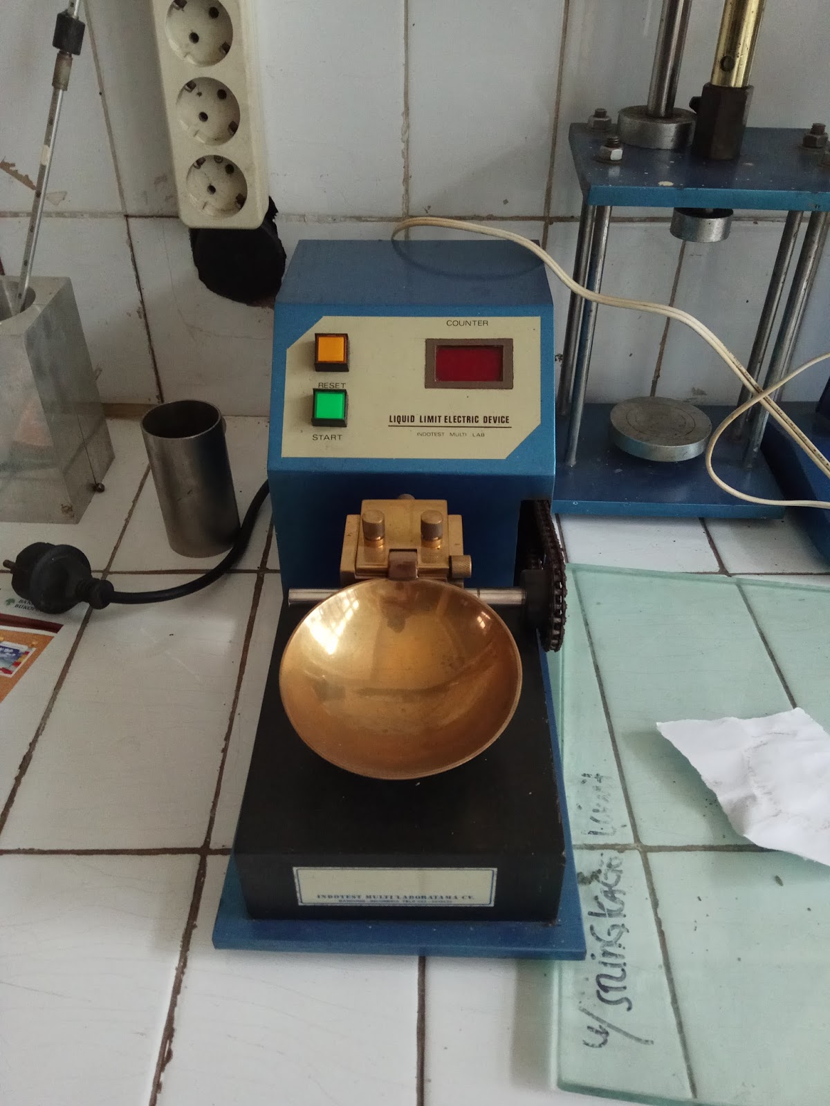 Gallery Laboratorium Geomekanika | UPTD Laboratorium ESDM