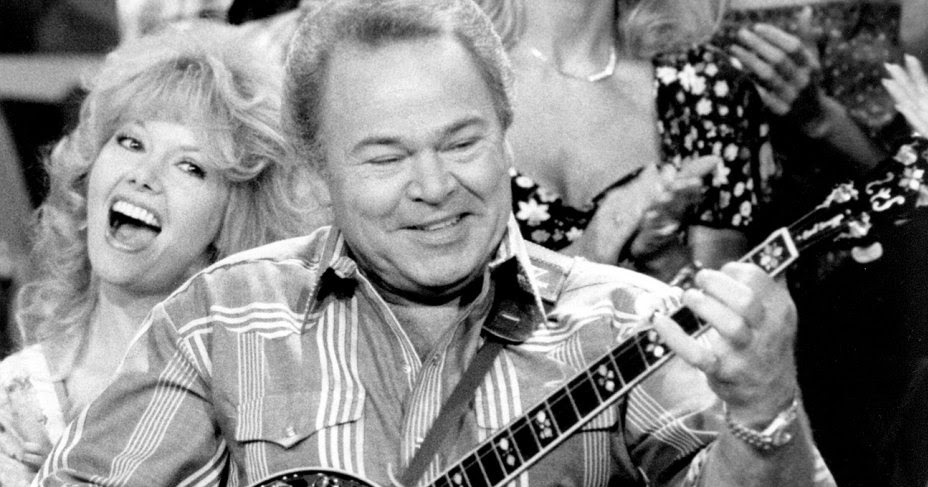 That Nashville Sound: Country Music Hall of Famer Roy Clark Passes Away ...
