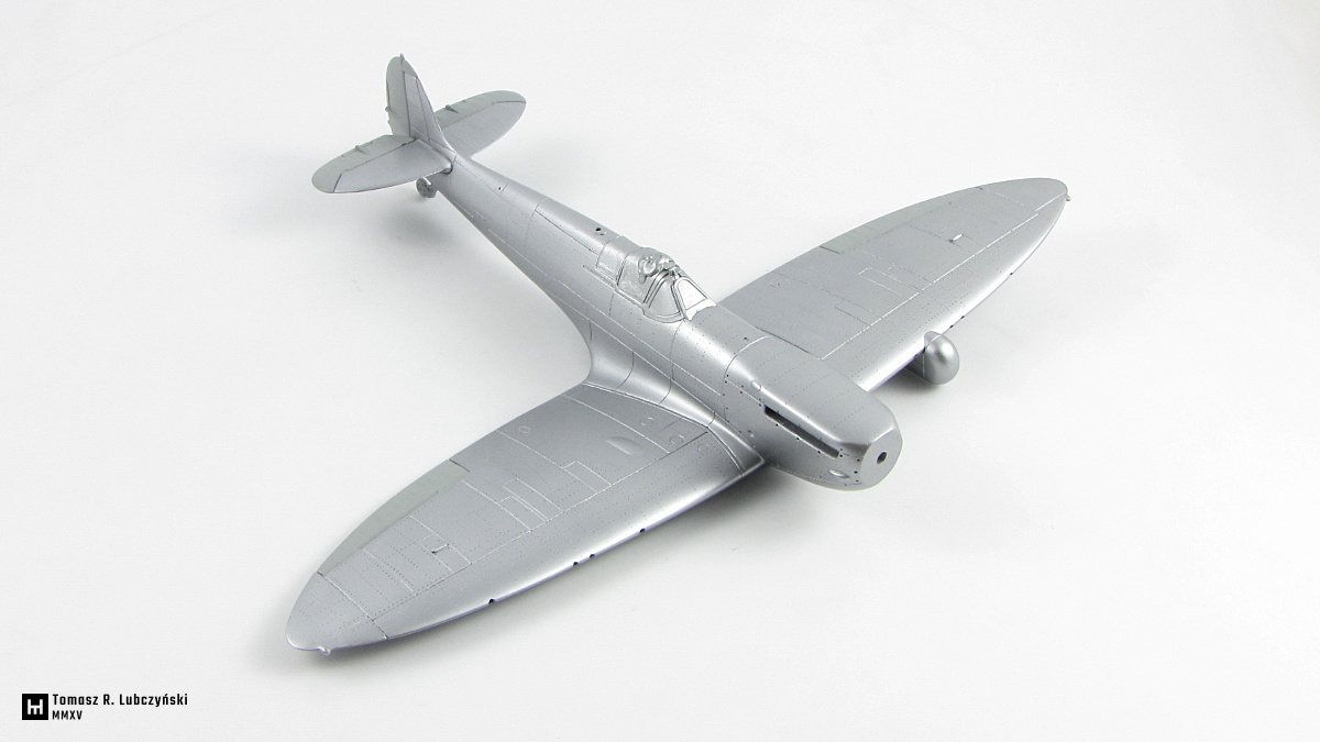Modellair: Long range Spitfire