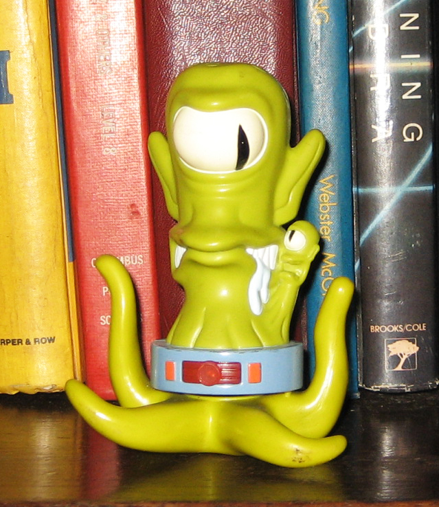 Percy's World of Toys Series 2: 3349-3350. Simpson Aliens