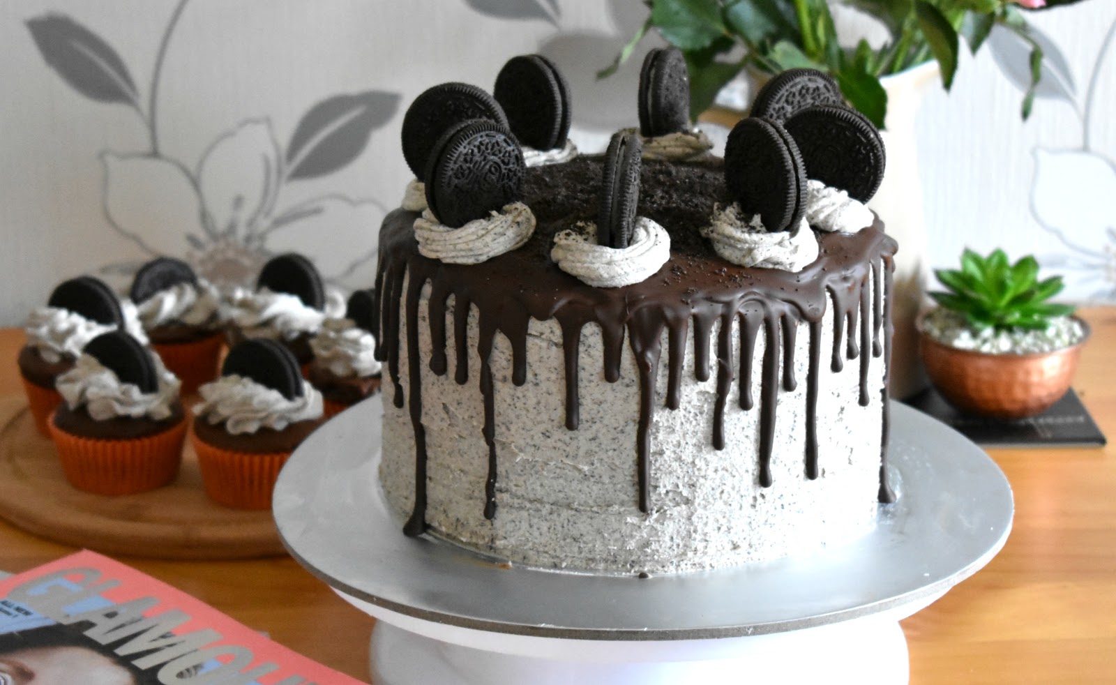 Chocolate Oreo Drip Cake Recipe