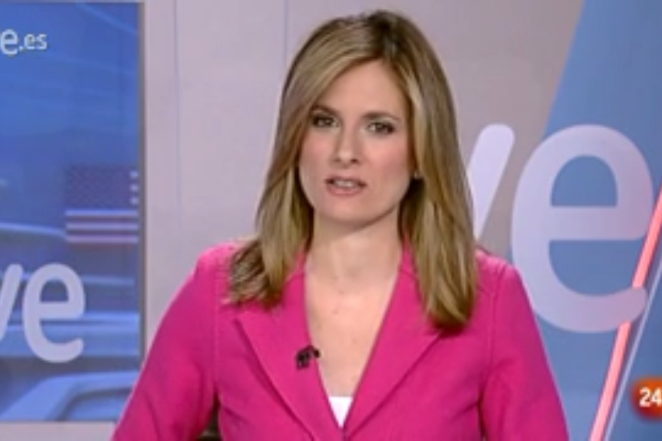 vuesalatele: 2012 01 02 @06H45 - ANA ROLDAN, TVE 24H, TELEDIARIO MATINAL