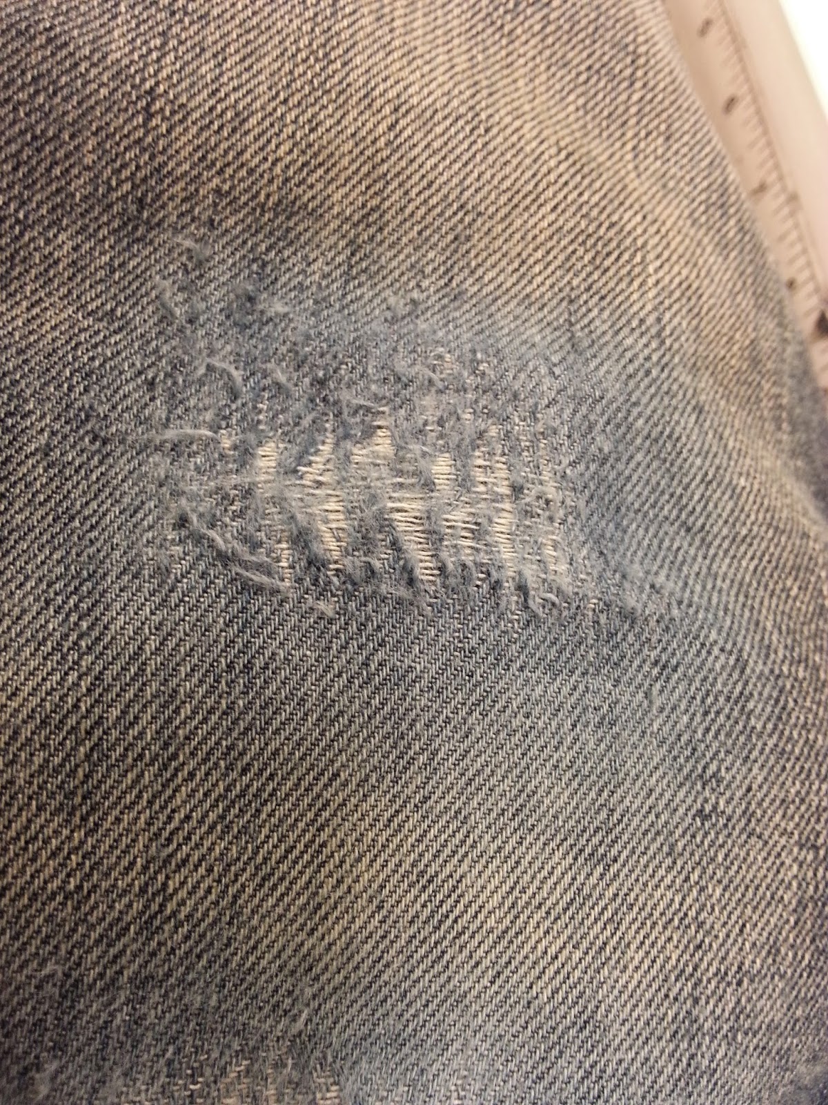 Life of Fry: DIY Denim Distress