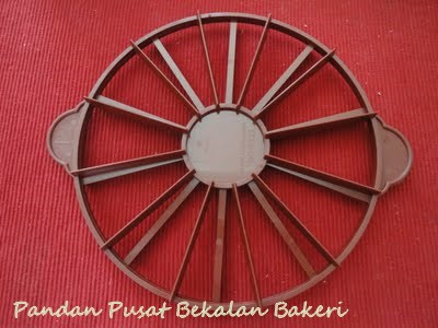 Pandan Pusat Bekalan Bakeri: CAKE DIVIDER