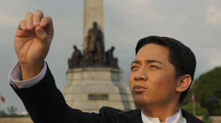 Deaf E-News: 100 Years After the First Film on Rizal Comes “A mi Patria”