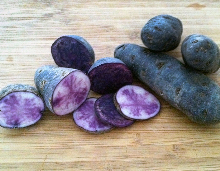 Making Home Homemade: At the Market : Purple Fingerling Potatos