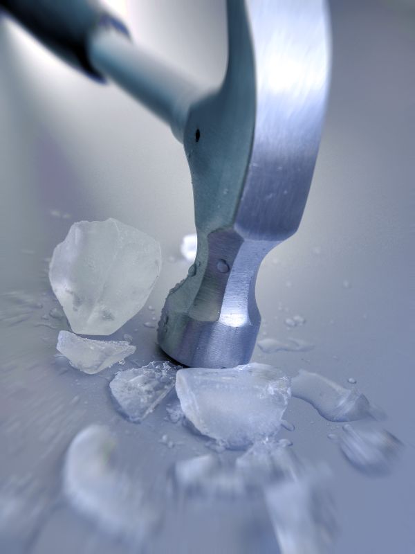 Breaking the Ice.. | The Colourful Eyes